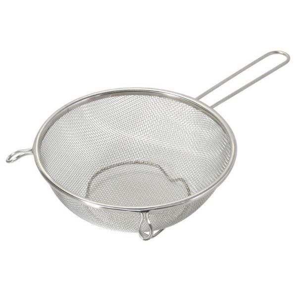 水切れがよく、フック付で鍋にかけて使用できます足付で衛星的フック付製品サイズ（約）：全長305×幅185×70mm製品重量（約）：129g材質：材料の種類：ステンレス鋼その他：0.3mm18メッシュ（SUS201クロム16〜18％ ニッケル...