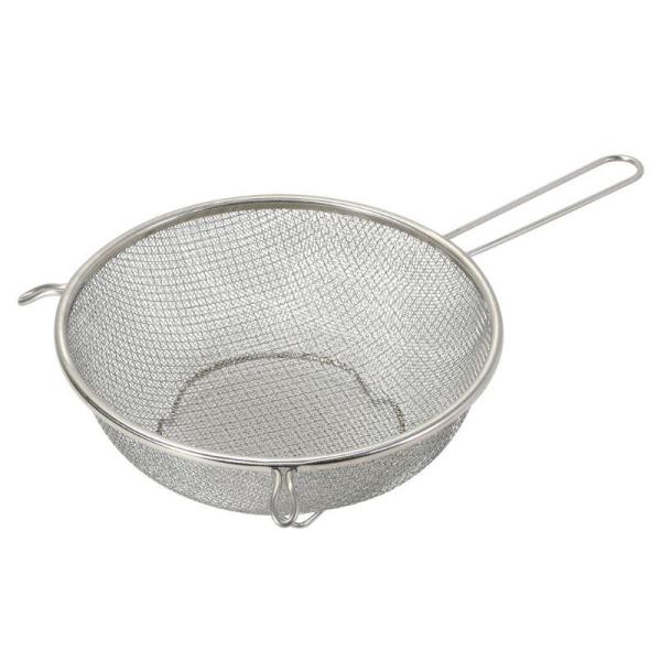 網を2重にした新設計で、従来のボウル型ザルより高耐久足付で衛生的フック付製品サイズ（約）：全長335×幅215×80mm製品重量（約）：189g材質：材料の種類：ステンレス鋼その他：内側0.3mm16メッシュ 外側0.5mm6メッシュ（SU...