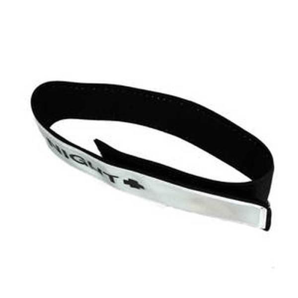 夜間、車のライトにくっきり反射し、ドライバーに存在を知らせます。脱着が簡単なマジックテープを使用しています。●用途:夜間のジョギング、自転車での走行に。子供の通学に。夜間の道路ぎわでの作業に。 [関連ワード] 家庭用金物 安全用品 反射バン...