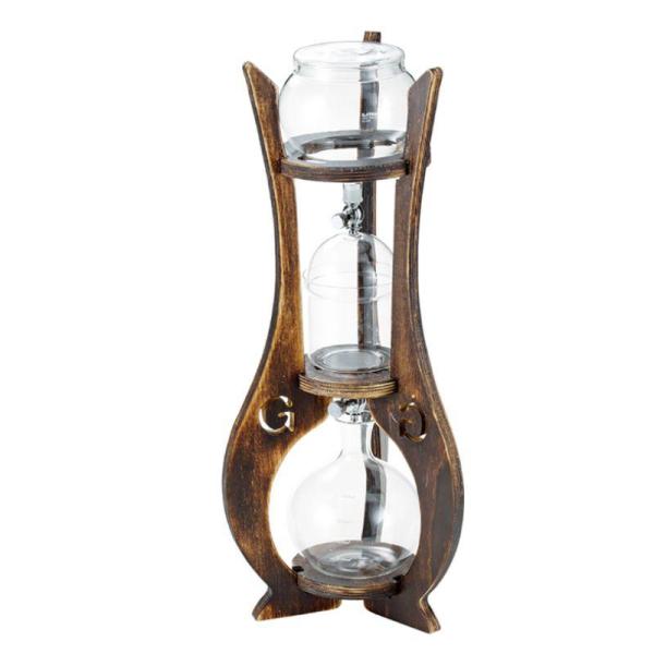 【特長】本格水出し2〜4杯分。水とコーヒー粉を準備し、じっくりと滴下して抽出したコーヒーは余分な酸味や苦みの少ない、やさしい味わいのコーヒーが楽しめます。水出ししたコーヒーは、冷えたアイスコーヒーは勿論、温めてホットコーヒーもお楽しみ頂けま...