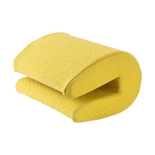 ・介護椅子や介助用車椅子の肘掛けにスポっ！簡単設置で座位保持OK。・体幹をしっかりサポート。・座位が左右いずれかに傾いて不安定な方をサポートします。両側に設置するとより安定します。・両サイドの厚みが違うので、体格に合わせた仕様が可能。両側に...