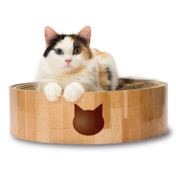 研いでよし！交換できるので経済的。猫のカラダにぴたりとフィット♪猫が入りたくなるすり鉢構造のつめとぎベッドです。■「直径：40cm」なので、大きめ猫ちゃんでもバッチリ使える■「からだフィット構造」のすり鉢型ベッド。■つめとぎ部分は交換できる...