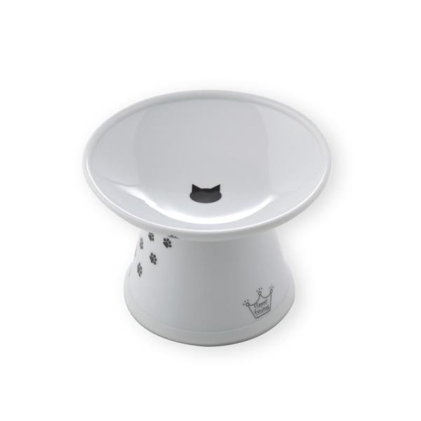 ヒゲが当たらないから食べやすい！浅広口タイプ。猫にとって理想の食器はいかにあるべきか？猫の食生活を見つめるところから誕生したしあわせの食器です。■猫専門メーカーだから作れる「猫工学デザイン」■お皿直径15.4cm、大事なおヒゲが当たらない■...