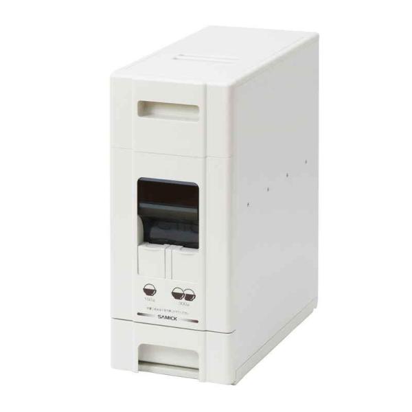 計量カップがなくてもレバー1つで計量できる、コンパクトライスディスペンサーです。1合と2合を両方計量することができます。1合と2合を同時に押せば3合もラクラク計量できます。上から入れて下から出す先入先出方式で、いつもお米が新鮮です。小窓付き...