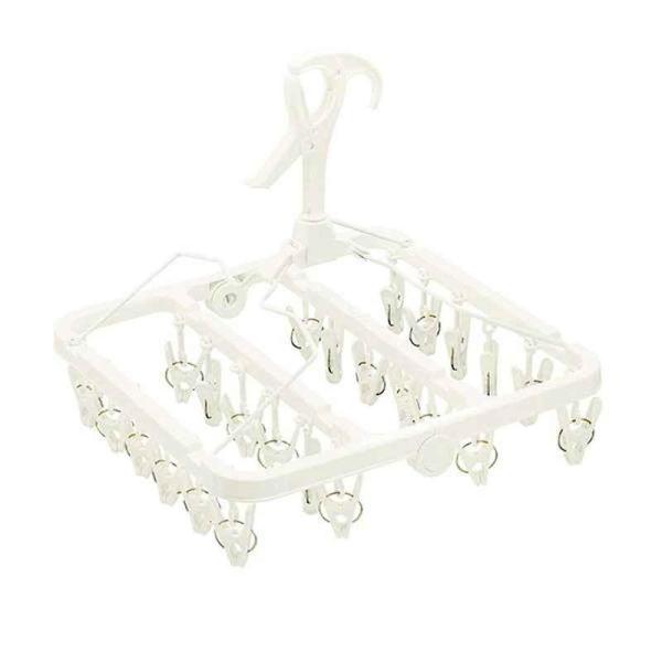 コンパクトサイズなので小物干しに便利な洗濯用ハンガーです。移動式フックなので、カモイやドアに吊るす時に、フック位置を変えることでハンガーを水平に保つことができます。破損したり紛失したピンチは市販のものと簡単に取り替えができます。ピンチの先端...