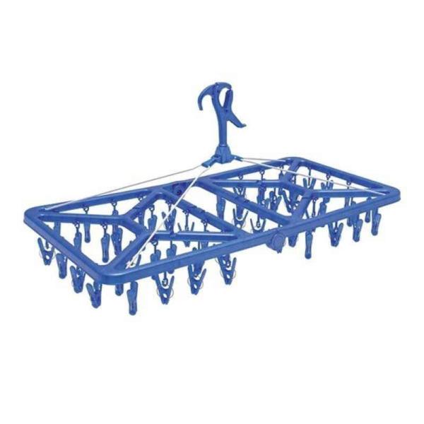 一度にたっぷり干せる、ピンチ52個付のジャンボサイズです。ピンチは破損した時、他のピンチと取り替えて使うことができます。太いポールも、ロープにも対応できるカモイフック式です。〇商品サイズ：約 横77×縦38（cm）〇材質：本体：ポリプロピレ...