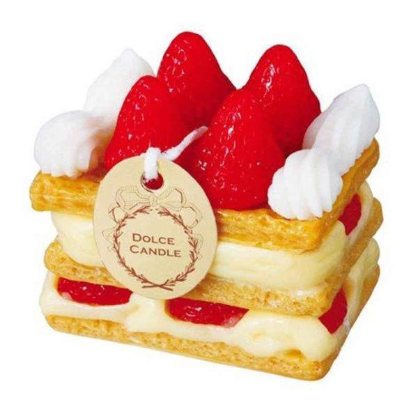 とろけるドルチェキャンドル プレゼントに【仕様】商品サイズ：約幅6.2×奥行6×高さ8（cm） 最大：約幅6.2×奥行6×高さ8（cm）材質：パラフィンカラー：ミルフィーユセット内容：1個備考：※スイートな香り ※オートストップ加工付き ※...