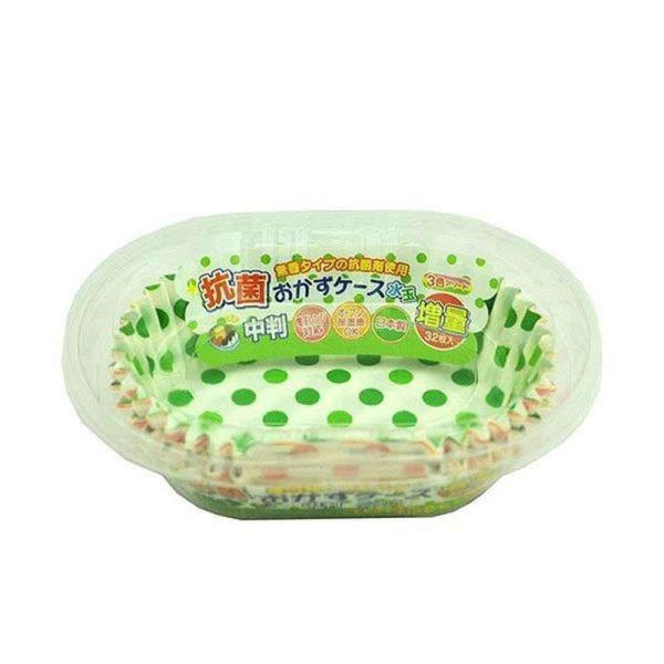 無香タイプの抗菌剤を使用した耐熱紙のおかずケースです。3色のカラフルな水玉模様でお弁当などに彩りを加えます。※電子レンジ対応、オーブン・保温庫対応、日本製の商品です。【仕様】商品サイズ：約幅8.3×奥行4.8×高さ2.7（cm）材質：抗菌加...