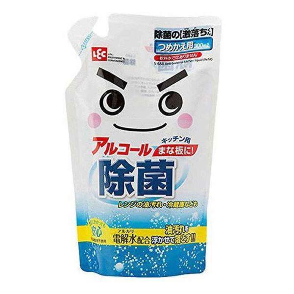 界面活性剤不使用のため、食器にかかっても安心です。天然発酵アルコールとアルカリ電解水の2つの効果で汚れを落とします。洗剤を使いたくない場所の掃除に最適です。「除菌の激落ちくん320mlS-659」の詰替え用です。水拭きでは取れない汚れを、ア...