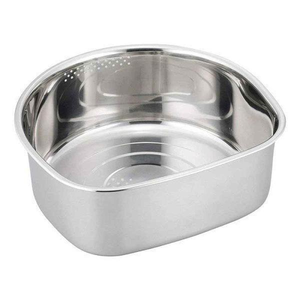丈夫でサビに強い衛生的なステンレス製の洗い桶です。食器のつけ置きや野菜を洗うときに便利です。D型なので乾かすときにたてかけやすいです。水を流しながら洗っても、中の物が出にくい水切り穴付きです。シンクを傷つけにくいゴム足付きです。【仕様】商品...