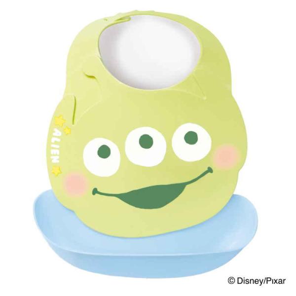 ポケットで食べこぼしをしっかりキャッチするエプロンです。ポリエチレン製なので、汁気のものをこぼしてもポケットでしっかりキャッチします。洗って拭いてすぐ使えるので、乾かす手間がなく便利です。型崩れする心配がないので、長い間使えます。お子様の成...