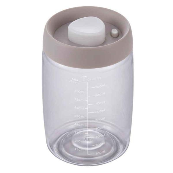 真空にして酸化を遅らせ鮮度を長く保てる保存容器1.2Lです。サイズ違いもスタッキングできるので重ねてすっきり片付きます。真空も、解除もボタン一つの簡単操作です。中身を出し入れしやすい広口になっています。便利な目盛り付きです。【仕様】商品サイ...