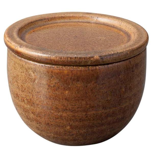 炊き立ての美味しさが楽しめる陶器製のおひつです。約1.5合ほどのごはんが保存できます。電子レンジでそのまま温めができます。信楽焼で作られた温かさを感じる素材感とシンプルなデザインが食卓でもそのままお使いいただけます。フタの裏の素焼き部分がい...