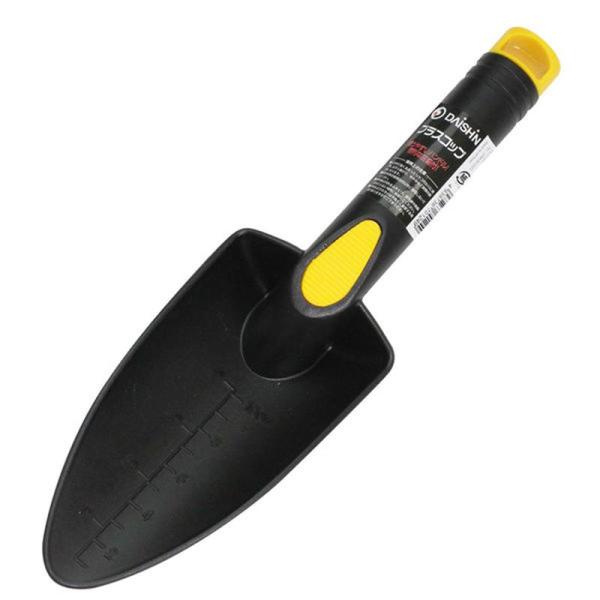 握りやすいハンドル。便利な目盛付きです。