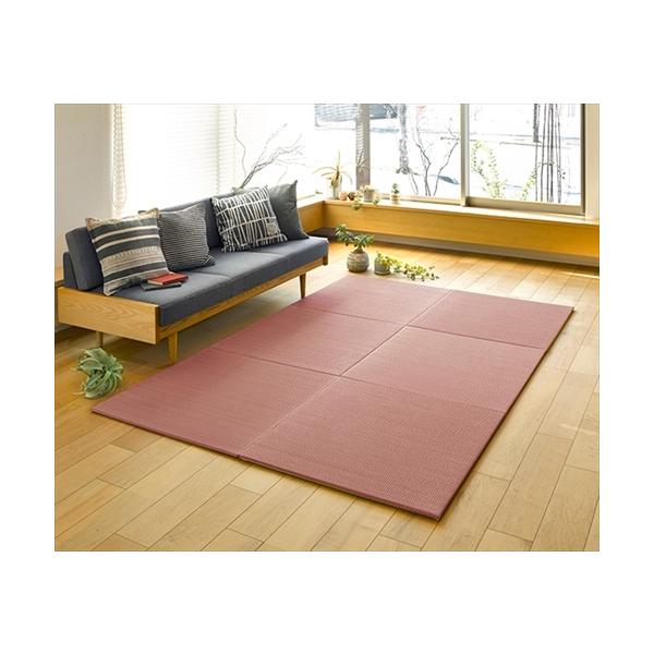 日本製機械使用の本格派【仕様】○サイズ：約82×82×1.5cm○厚み：約15mm○カラ−：レッド○組成：表面：い草100％中材：ポリエチレン・ポリスチレン裏面：不織布（滑りにくい加工付、裏面5カ所）○機能：抗カビ・消臭○洗濯：不可○すべり...