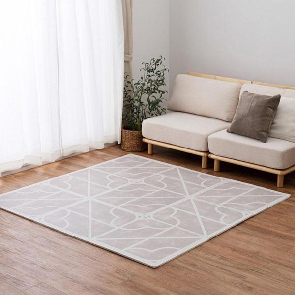 レトロデザインのジョイントマット キュロス 9枚セットニュアンスカラー×レトロデザインのジョイントマット。大きさのアレンジが出来て、洗えて防音対策になるというジョイントマット。おしゃれなアイテムが少ない中、デザインにこだわって開発した商品で...