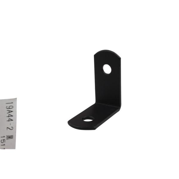 生活用品の連結金具としても幅広く活用でき、大工作業や補強金具としても最適です。補強金具、機器などの取付。【サイズ】板厚(mm):2 幅(mm):19 長さ(mm):39X39【仕様・タイプ】穴径(mm):6.5φ 穴ピッチ(mm):25 穴数:2