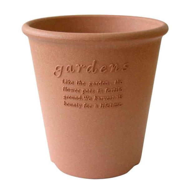 シンプルでスタンダードな長鉢タイプの丸型6号ポットです。小さめの観葉植物や多肉植物によく合います。天然素材(木粉)を融合した原料を用いることでより自然に近い風合いを表現しています。資源の節約や有効利用にもつながる地球に優しいプランターです。...