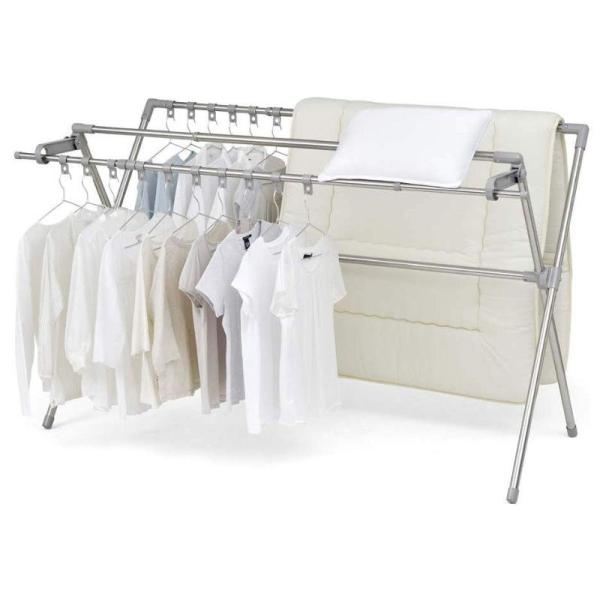 ダブルバーで、空間ができるため風通しがアップします。衣類が片寄らない、ハンガー固定パーツ付きです。使用しないときは、折りたたんで収納できます。ステンレス巻きスチールパイプを採用しているので、丈夫でサビに強く安心してお使いいただけます。工具不...