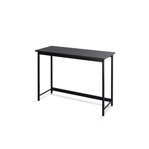 コンパクトなサイズでリモートワークにも最適なベーシックデスクです。脚底にアジャスターがついているので、がたつきを防止します。天板には耐水性・耐熱性に優れたパーティクルボードを使用、汚れてもさっと拭けるのでお手入れが簡単です。[JAN] 49...