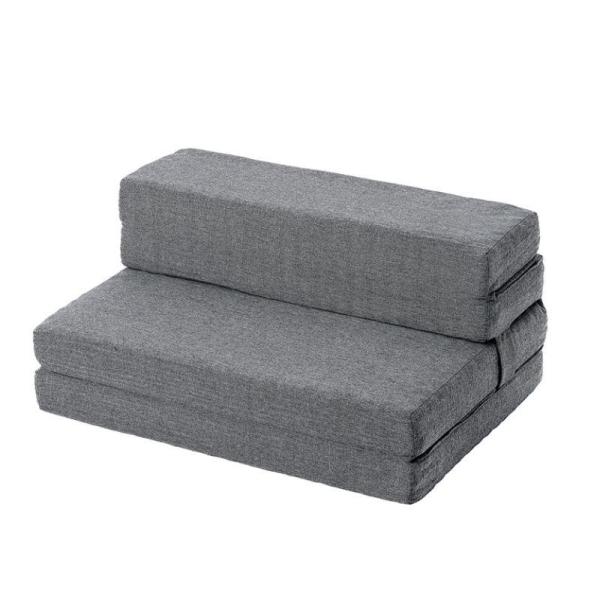 マットレス、枕付きマットレス、カウチ、ソファとして使える4WAYタイプのマットレスです。厚さ約12cmとボリュームがあり、床つき感なくご使用いただけます。枕付きマットレス時は、頭部を折り返すと枕付きマットレスになります。カウチ時は、頭部を三...