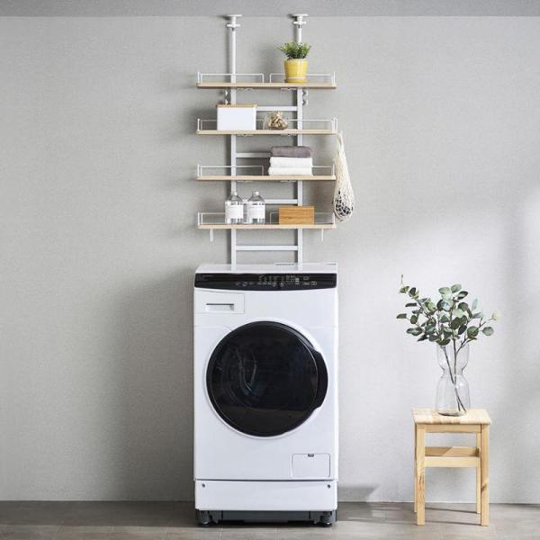 天井と床でつっぱるだけで設置ができます。つっぱりタイプなので、洗濯機サイズを気にせず設置可能です。洗濯パン上にも設置可能です。（※一部の洗濯パンには設置できない場合があります。）棚板はL字柵付きで、物の落下を防ぎます。4枚の棚板は8段階高さ...