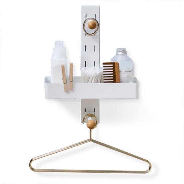 マグネット仕様で洗濯機の側面に簡単に取り付けられます。デッドスペースになりがちな洗濯機周りを収納スペースに変えられます。ボックスは洗剤や柔軟剤、ハンガーフックはハンガーや洗濯ネットなどが収納できます。ボックス、ハンガーフックはお好みの高さに...