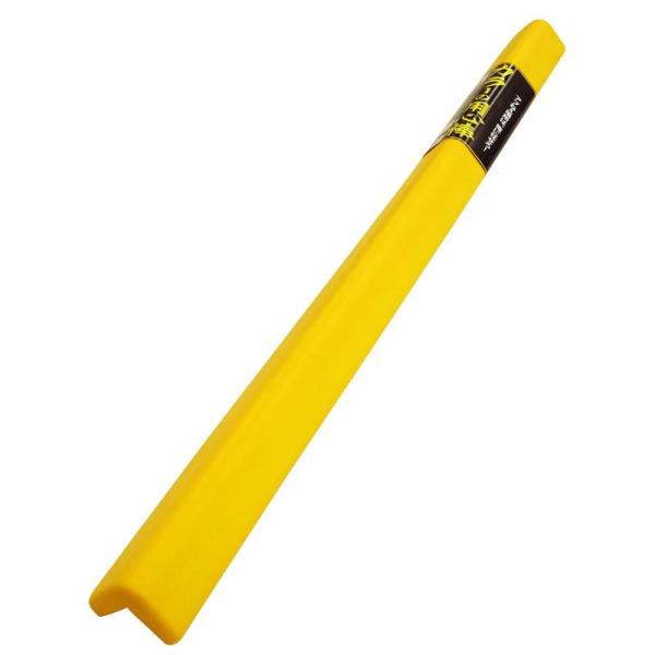 耐衝撃性・クッション性に非常に優れたポリウレタン製。切り口から水や埃が浸み込まない一体成型。屋外や駐車場に最適です。【サイズ】巾(mm):75 長さ(mm):1000 高さ(mm):60 厚み(mm):16【材質】ポリウレタン