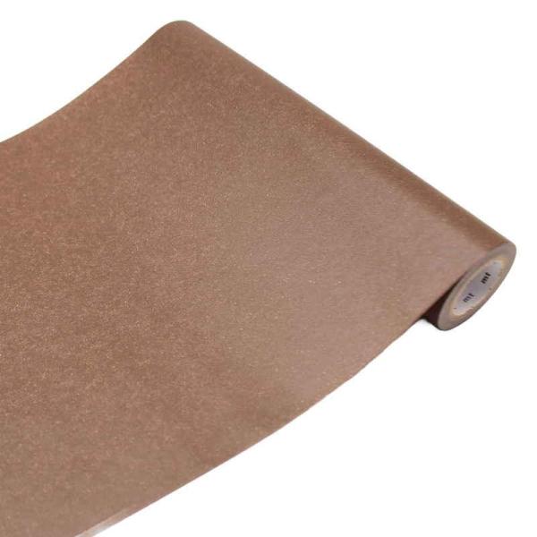 フリース素材を採用した、壁紙に限りなく近いインテリア用装飾テープです。糊付きのロールタイプで、初めての方も扱いやすいです。伸縮がなくシワが入りにくいので、広い面でも貼りやすいです。撥水性があり、水や汚れにも強くお手入れも簡単です。貼ってはが...