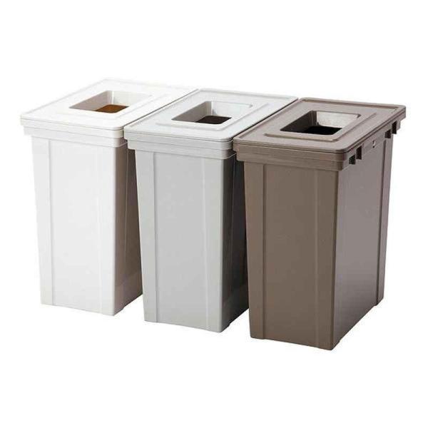 差し込むだけで連結し分別もできる 中身が見えにくいフタ付きですっきり【仕様】商品サイズ：連結時/約 幅57.8×奥行32.1×高さ34.1（cm） 一つあたり：約幅19.2cm材質：本体・上蓋・袋押さえ/原料樹脂／ポリプロピレン生産国：日本...