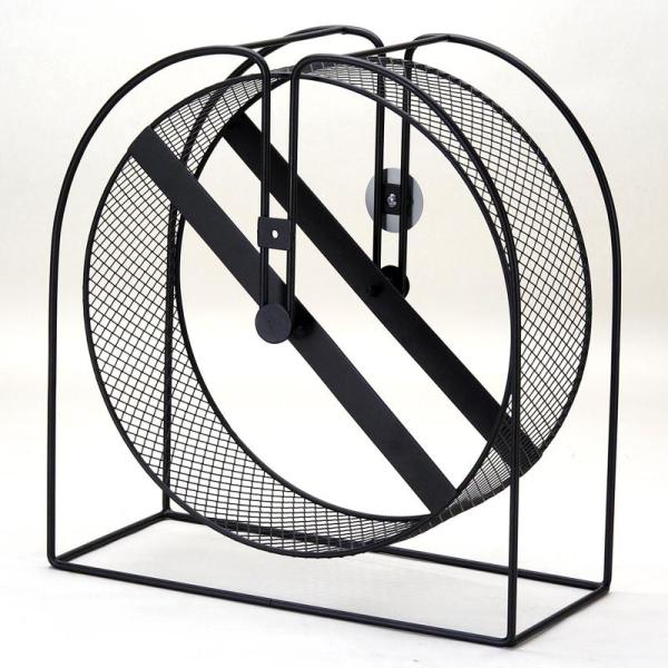 とっても静かなホイールベアリングシステムを採用し、回転軸部の金属がこすれあう音が静かになったメタル製ホイール！。デグー。チンチラやハリネズミなどの小動物に対応の直径32cmのホイールです。【材質・素材】スチール【原産国または製造地】中国【サ...