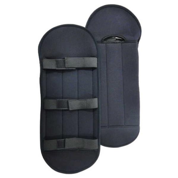 セフティ−３ ＫＢ−２８【用途】刈り払い用すねガード。【機能・特徴】スポンジとガード板が草刈作業中の小石等からすねを守ります。草汁の付着を防ぐ撥水ナイロン加工です。マジックテープで脱着が簡単です。軽量素材・フレキシブル構造で作業性抜群です。...