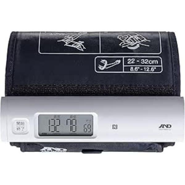 ●測定範囲：圧力：0〜299mmHg、最高血圧：60〜279mmHg、最低血圧：40〜200mmHg、脈拍数：40〜180拍／分●精度：圧力：±3mmHg、脈拍数：読み取り数値の±5％以内●表示：最高血圧、最低血圧、脈拍数の3桁同時表示●測...