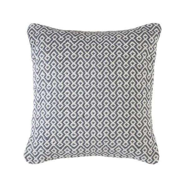 ベーシックで取り入れやすい柄を集めたファブリッククッション。自分の好きな柄をチョイスして、ソファ周りをお気に入りの空間にカスタマイズしませんか？コットン【サイズ】 W45×D45×H16【製造国】 インド【組み立てタイプ】 完成品【注意】 ...