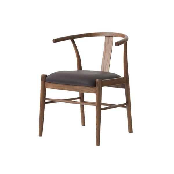 アッシュ木目の天然木の風合いを活かしたlento(レント)。親しみやすいデザインはあたたかみと、脚を四方に貫きを入れることにより耐久性も兼ね備え、空間の主役にふさわしい存在感を放ちます。アッシュ ウレタン塗装 合皮【サイズ】 W55×D52...