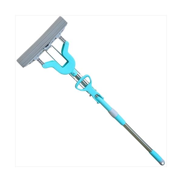 フローリングのお掃除やお手入れに。柄を短くすると窓ガラスの掃除や水切りに最適です。特殊スポンジで吸水力が抜群です。ハンドルを手前に引っ張るだけで、簡単にスポンジを絞れます。伸縮自在、９４０?１２２５ＭＭまで調節できます。材質 モップ本体：ポ...