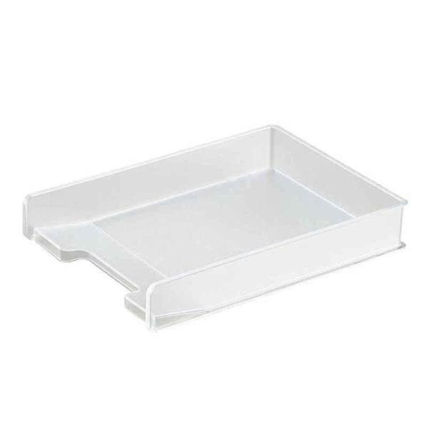 書類の仕分けに便利なデスクトレーです。スペースに合わせて積み重ねられます。シリーズの豊富なサイズバリエーションから自分仕様にカスタマイズを楽しめます。書類を取りやすいように、手前にへこみがあります。半透明で中身がほどよく透けて見えます。【仕...
