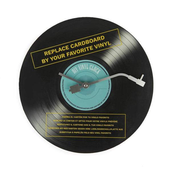 お好きなレコードを時計にできるDIYキットです。レコードが一枚あれば、簡単な組み立てでオリジナルの時計が作れます。時計のパーツと簡単な工具がセットになっています。【仕様】商品サイズ：約 幅16.7×奥行7.9×高さ3（cm）生産国：中国製セ...