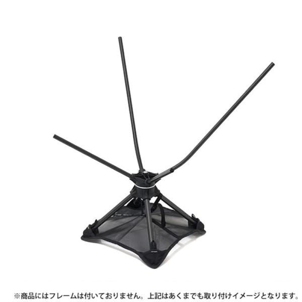 Helinox グランドシートは砂地や、雪中でチェアの足の沈み込みを軽減する為のグランドシートです。※それぞれのチェアに合わせた作りになりますので、専用のグランドシートをお選びください。〇重量：145g