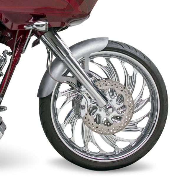 【適合】1999〜2013 ツーリング【商品説明】スポーティーなショートタイプ・フロントフェンダーです。14ゲージ（約1.6mm厚）のスチール製。プレス成形とレーザーカットで製作されたワンピース構造です。最小限の下地処理でペイント可能です。...