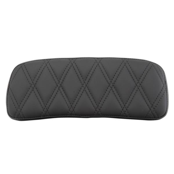 【適合】2014以降 ツーリング純正チョップツアーパック用【商品説明】ハーレー純正チョップツアーパック用のバックレストパッドです。ドラッグスペシャリティーズのシートにマッチするダブルダイアモンドステッチデザインです。座面（背中の当たる面）は...