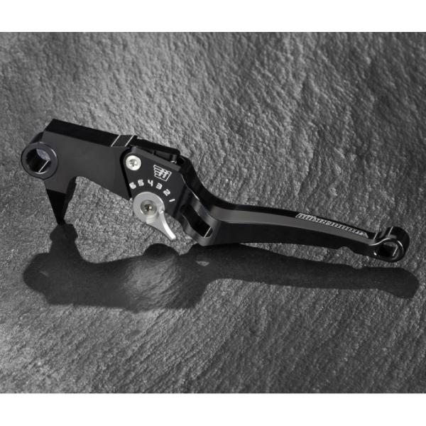 【適合】2004〜2013 スポーツスター【商品説明】ハーレー用アジャスタブルブレーキレバーです。レバーの遠さを6段階に調整可能です。ビレットアルミニウム製。CNCマシンによる削り出し加工品です。レバー本体はブラックアノダイズフィニッシュ。...