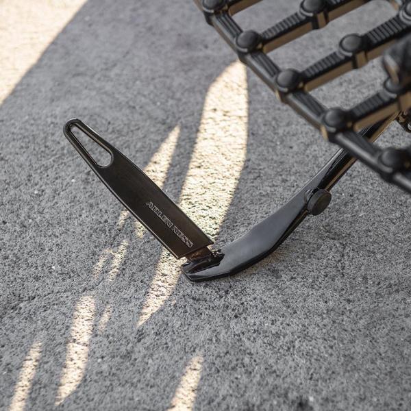 【適合】1982以降 ツーリング【商品説明】キックスタンドのタブエクステンションです。キックスタンドのタブに被せてスクリューファスナーで固定します。(要穴開け加工。別途ボルトナットのご用意が必要)ビレットアルミニウム製。CNCマシン削り出し...