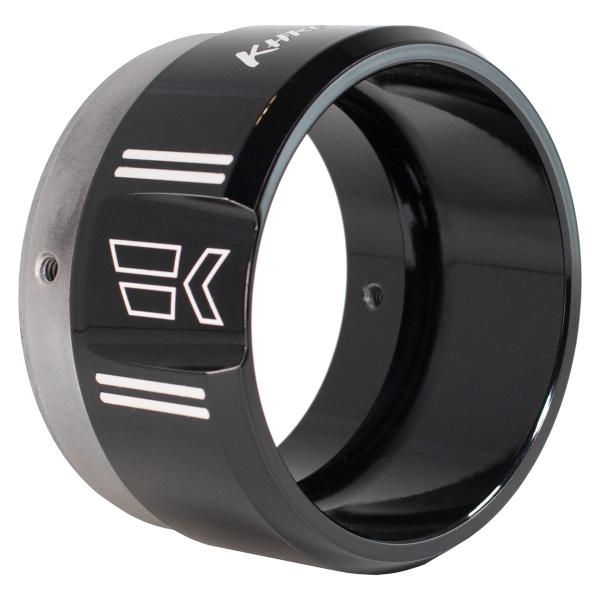 【適合】クロームワークス4.5HP-PLUSマフラー用【商品説明】クロームワークスの4.5HP-PLUSシリーズマフラー用のエンドキャップです。サイドの溝にメーカーロゴが入っています。上面にはKhrome Werksロゴ入りです。左マフラー...