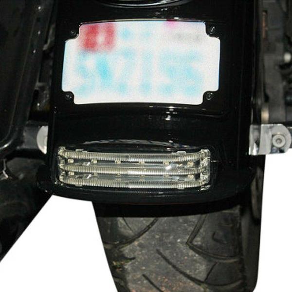 【適合】2009〜2016 FLHTCU、FLHTCUL、FLHTK、FLHTKL、FLTR/U、FLTRUSE、FLHTCUSE【商品説明】3つのLEDライトパイプと12のフルコントラストブレーキLEDフェンダーチップ【カラー】グロスブラ...