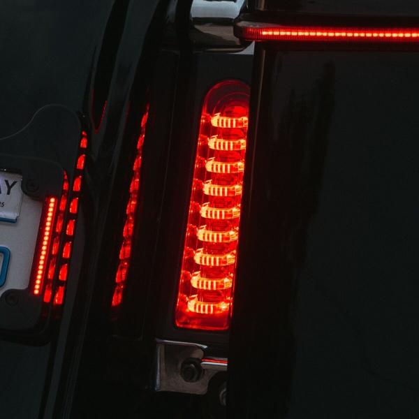 【適合】2024 FLHTK、FLTRK2014〜2024 FLHTK/L、FLHTCU/L、FLTRU、FLTRK、FLHXST、FLTRXST、FLHT、FLHR/C【商品説明】2014以降ツーリングモデルのフェンダーサポートの空洞部分...