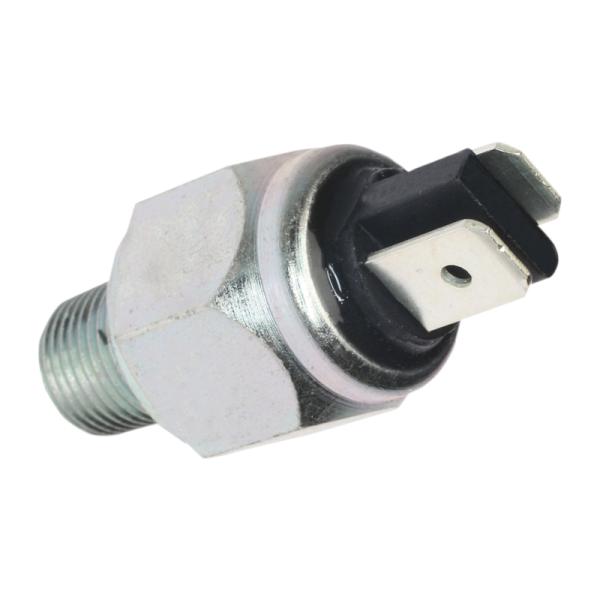 【適合】2003以降 ツーリング2004以降 ソフテイル2005〜2007 ダイナ2004〜2021 スポーツスター2007〜2017 V-Rod【商品説明】油圧リアブレーキ用のブレーキライトスイッチです。ヘビーデューティーな接点と銅製ター...