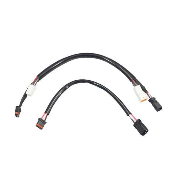 【適合】2025以降 ソフテイル【商品説明】2025以降 ソフテイル用 ハンドル配線延長ケーブルです。＜特長＞●コネクター付きのプラグアンドプレイ接続の、便利なハーネスです●スイッチ配線と電子制御スロットル配線が付属します※メーター配線は付...