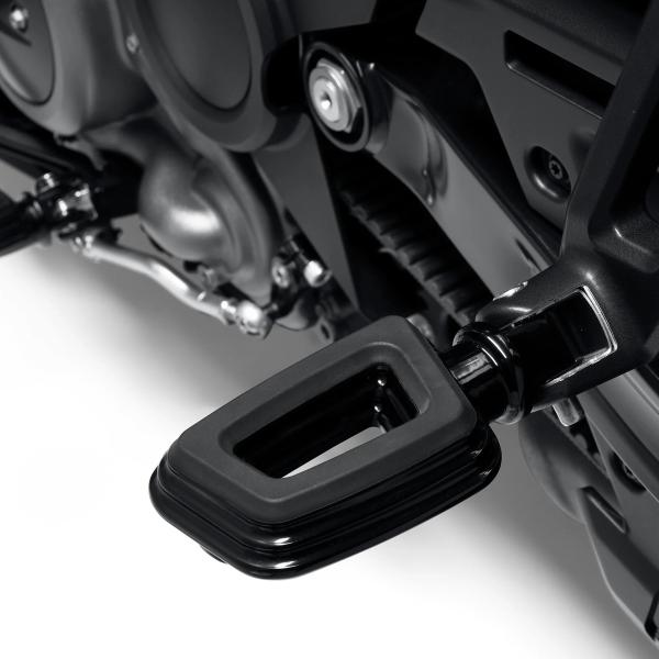 【適合】2021以降 RH1250S、RH975【商品説明】ハーレー スポーツスターS、ナイトスター RH975用 パッセンジャーフットペグセットです。デザインはEmpire（エンパイア）デザイン。エッジ部分の深い溝が重厚なルックスです。同...