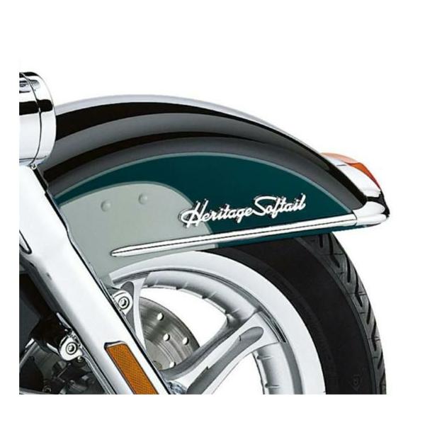 【適合】1986〜2017 FLSTC, FLSTN1982〜2013 ツーリング（FLTR, FLHRを除く）【商品説明】MCSのフロントフェンダートリムキットです。標準装備ステンレススチール・フェンダートリムをクロームにグレードアップ。...